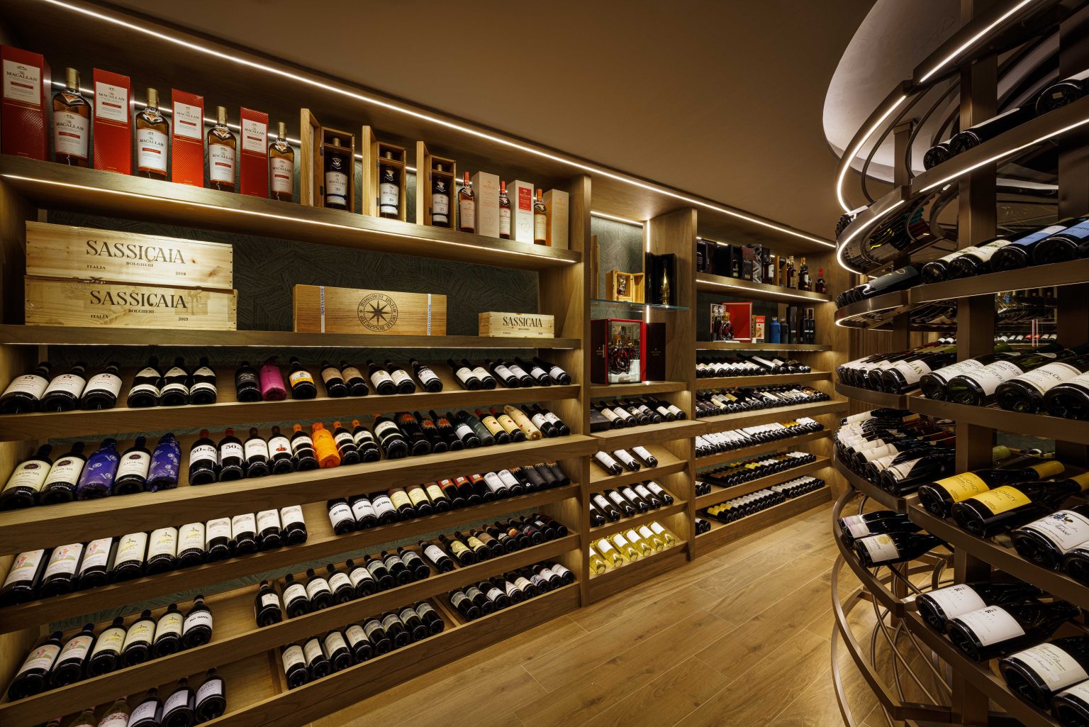 愛酒之人全新聚腳點！千禧新世界香港酒店THE LOUNGE酒窖展示逾千款新舊世界美酒佳釀優惠價供應 - JET.com.hk