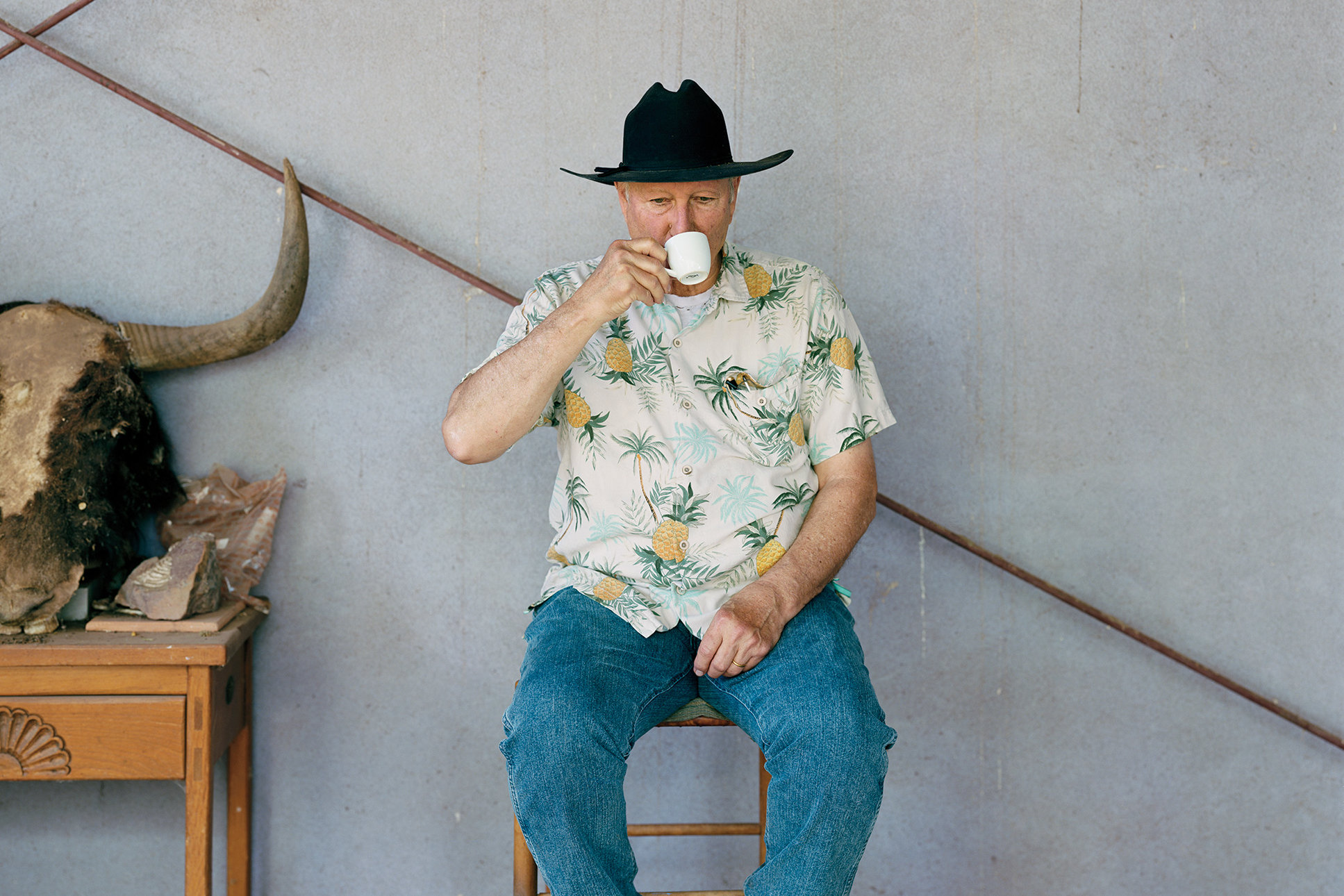 何謂「影響藝術家的藝術家」？Bruce Nauman改變藝術界的7件大事 - JET.com.hk